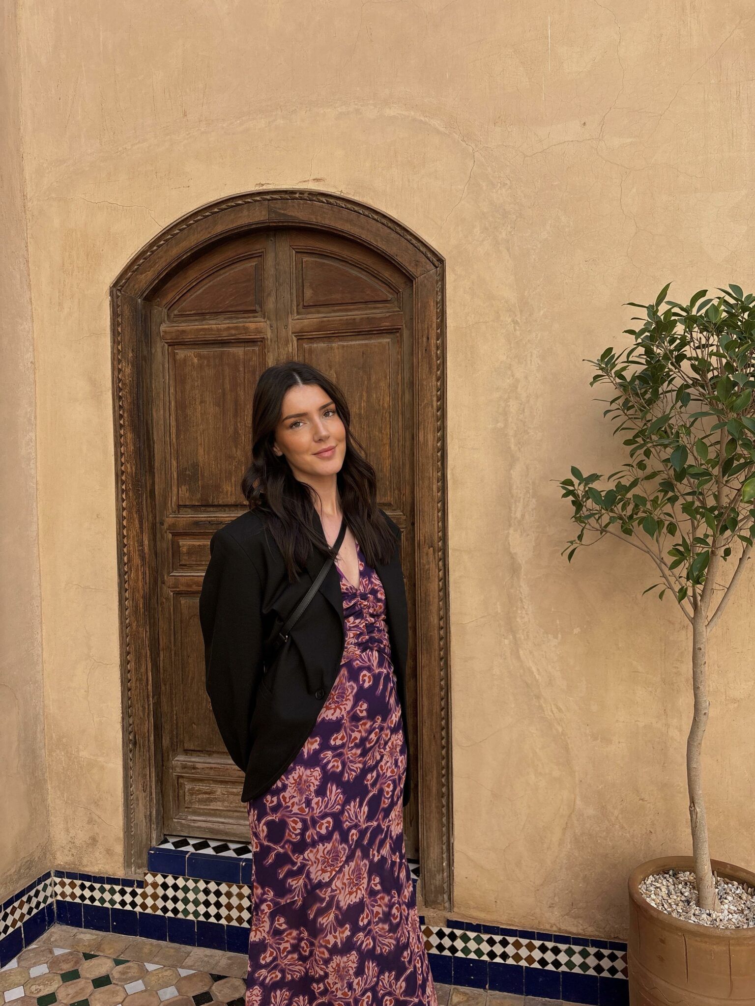 Elena Moore – Borow